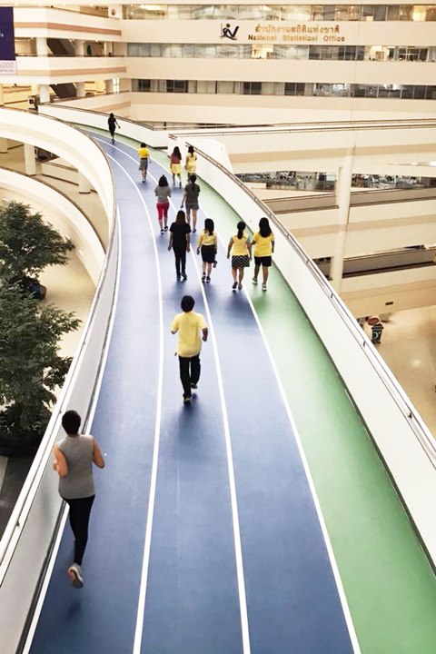 Sky Running ลู่วิ่งในร่มย่านแจ้งวัฒนะ