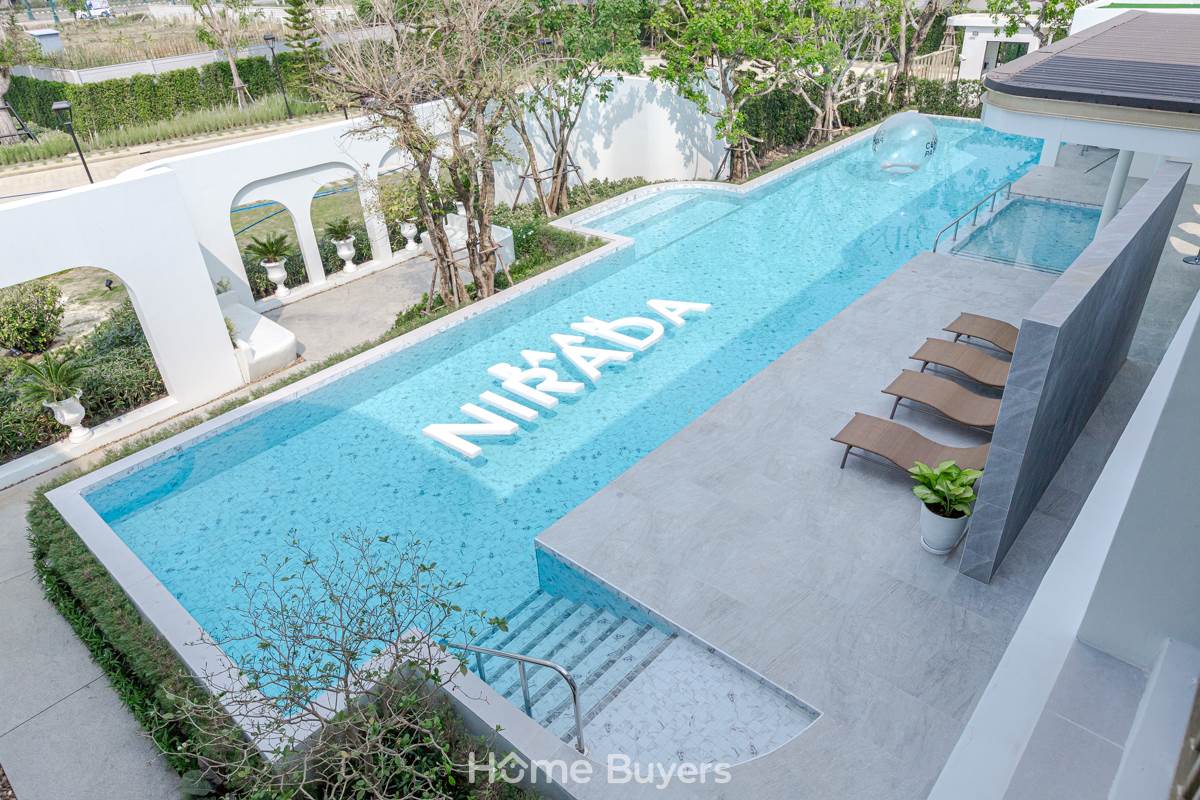 บ้านนิรดา Baan Nirada อุทยาน-อักษะ บ้านเดี่ยวหรู ติดถนนอุทยาน-อักษะ