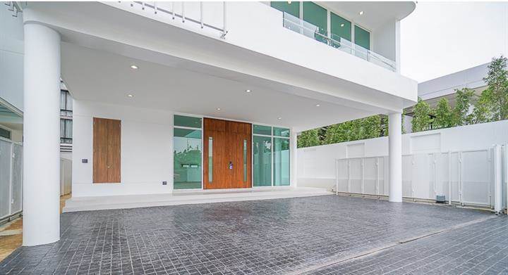 พระราม 9 เรสซิเดนซ์ Rama IX Residence